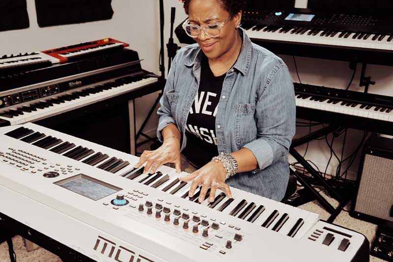 Synthés & Sampleurs Yamaha - Achat pas cher ! - Star's Music