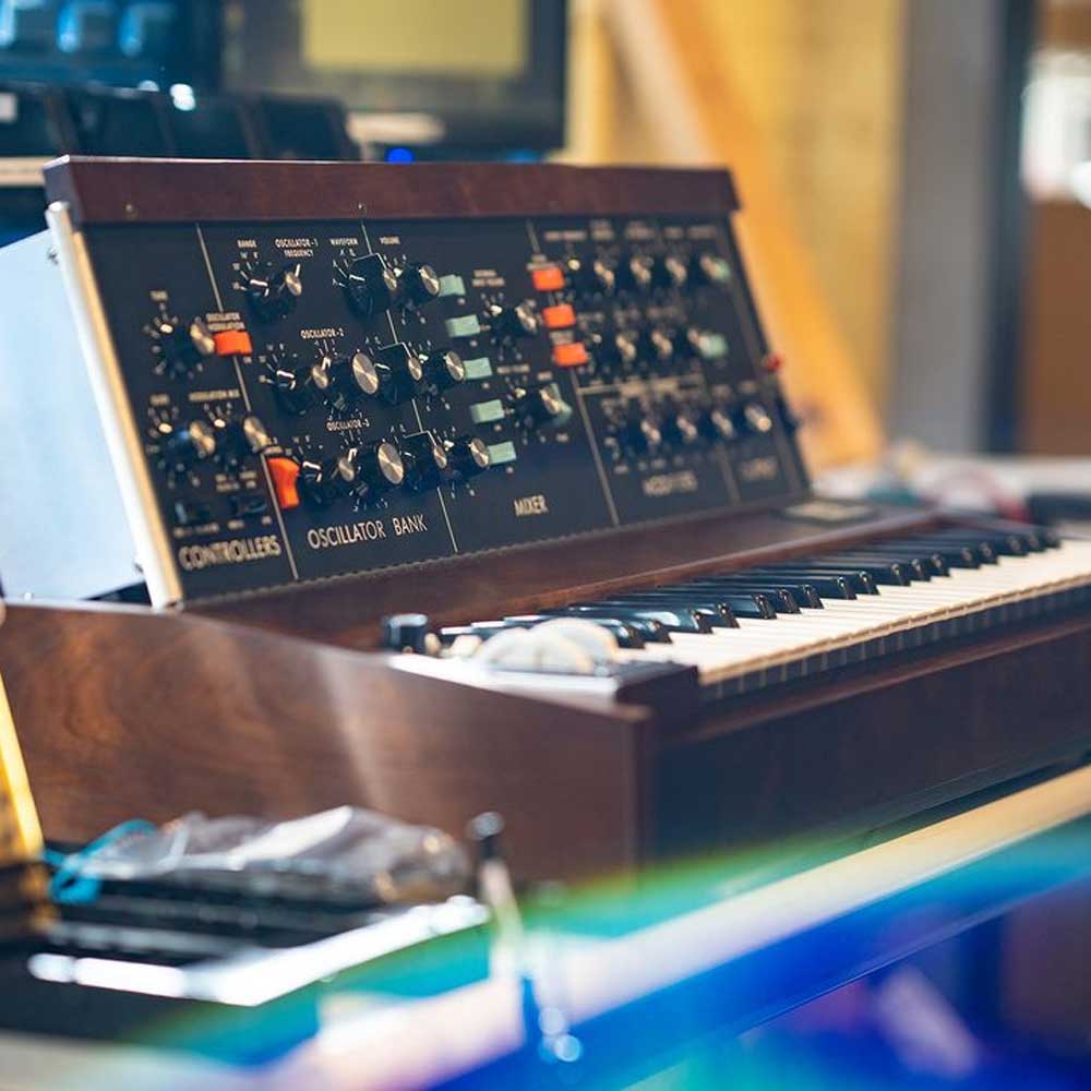 Découvrez notre retrospective des sorties synthés, home studio et DJ de ...