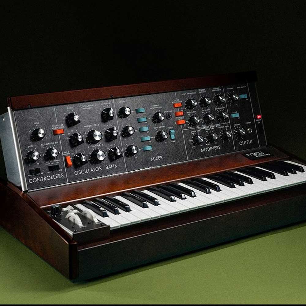 Découvrez notre retrospective des sorties synthés, home studio et DJ de ...