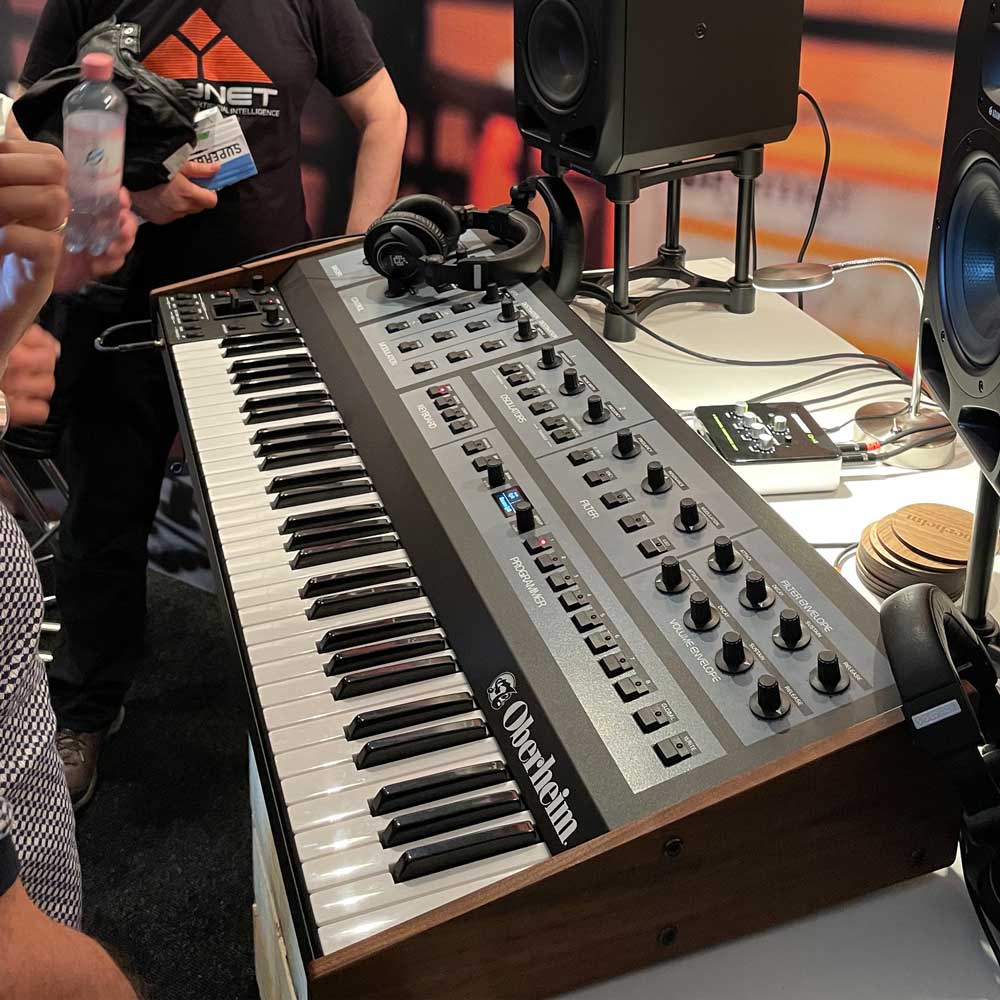 Superbooth : le salon des passionnés de synthétiseurs et de la musique ...