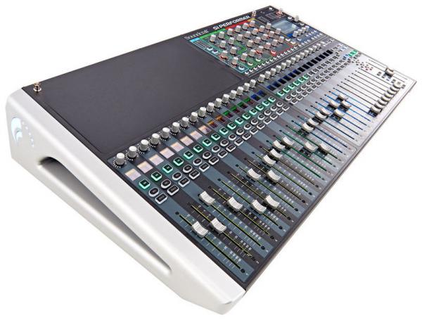 Soundcraft SI PERFORMER 3 Digital mixing desk